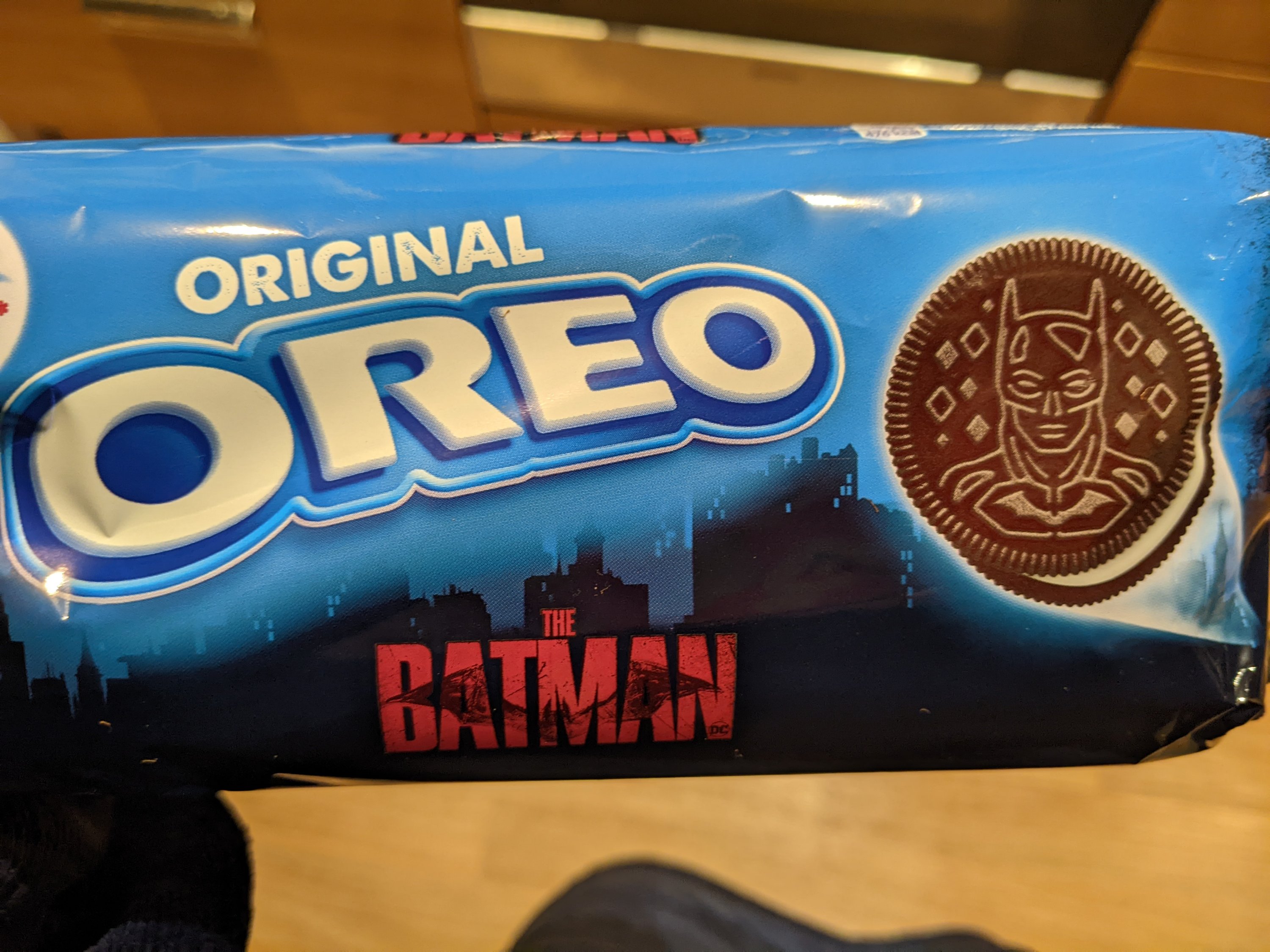 PSA: Batman Oreos – Taylor Talks Vegan