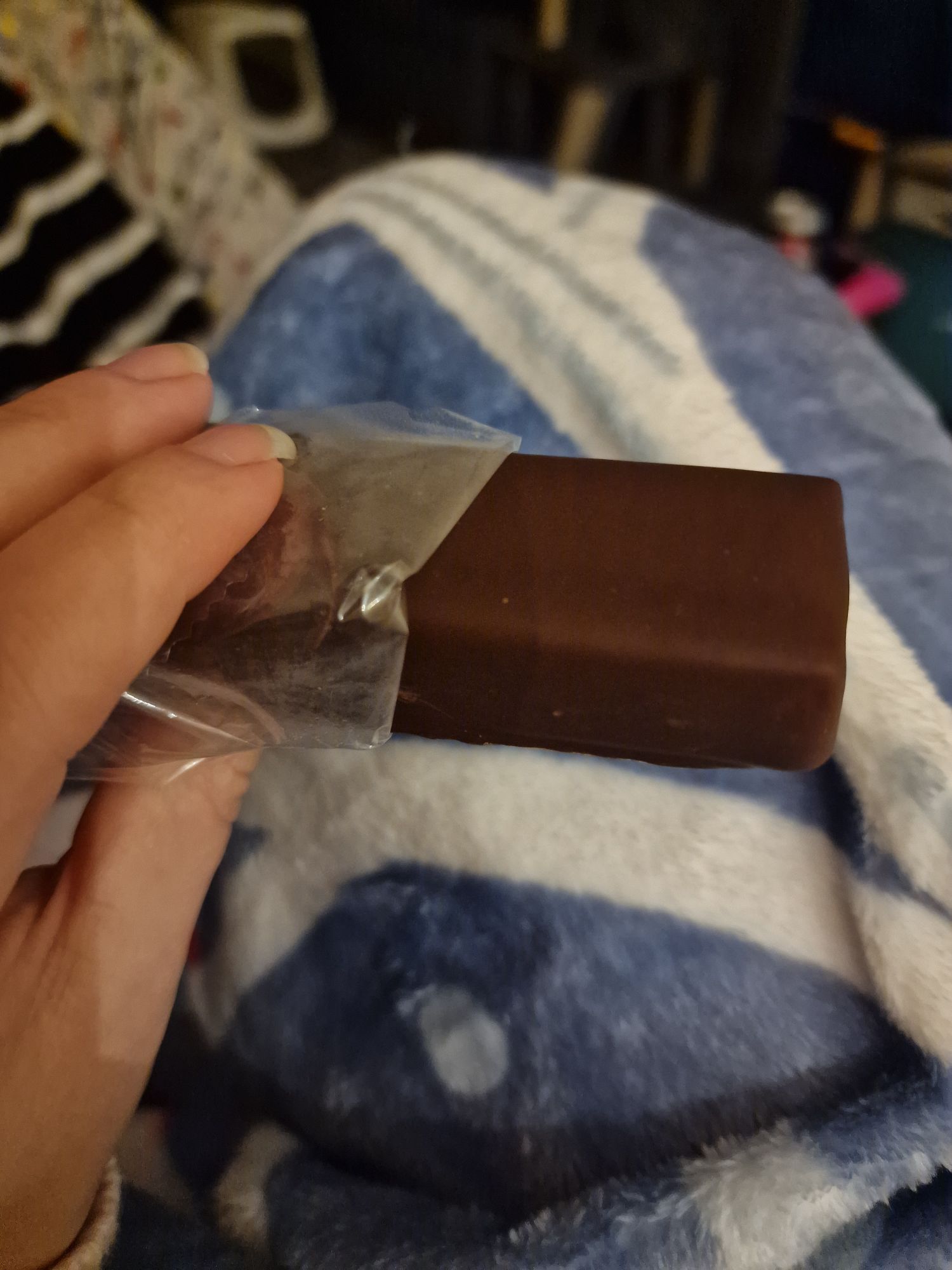 Aldi Titan ice cream bar – Taylor Talks Vegan